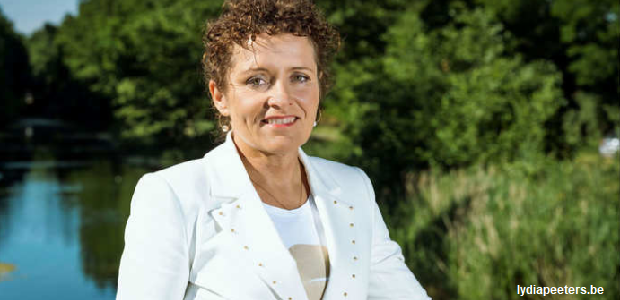 Vlaams minister Lydia Peeters voorziet bijna twee miljoen voor ...